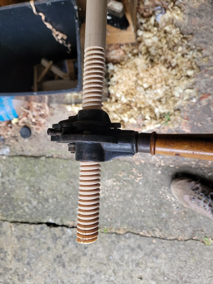 Make your own Wooden Screws - The Threadbox & Tap | Vintage Tool Patch